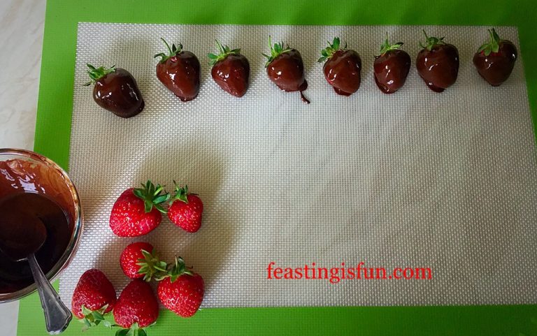 Silicone Baking Mat Review - Feasting Is Fun